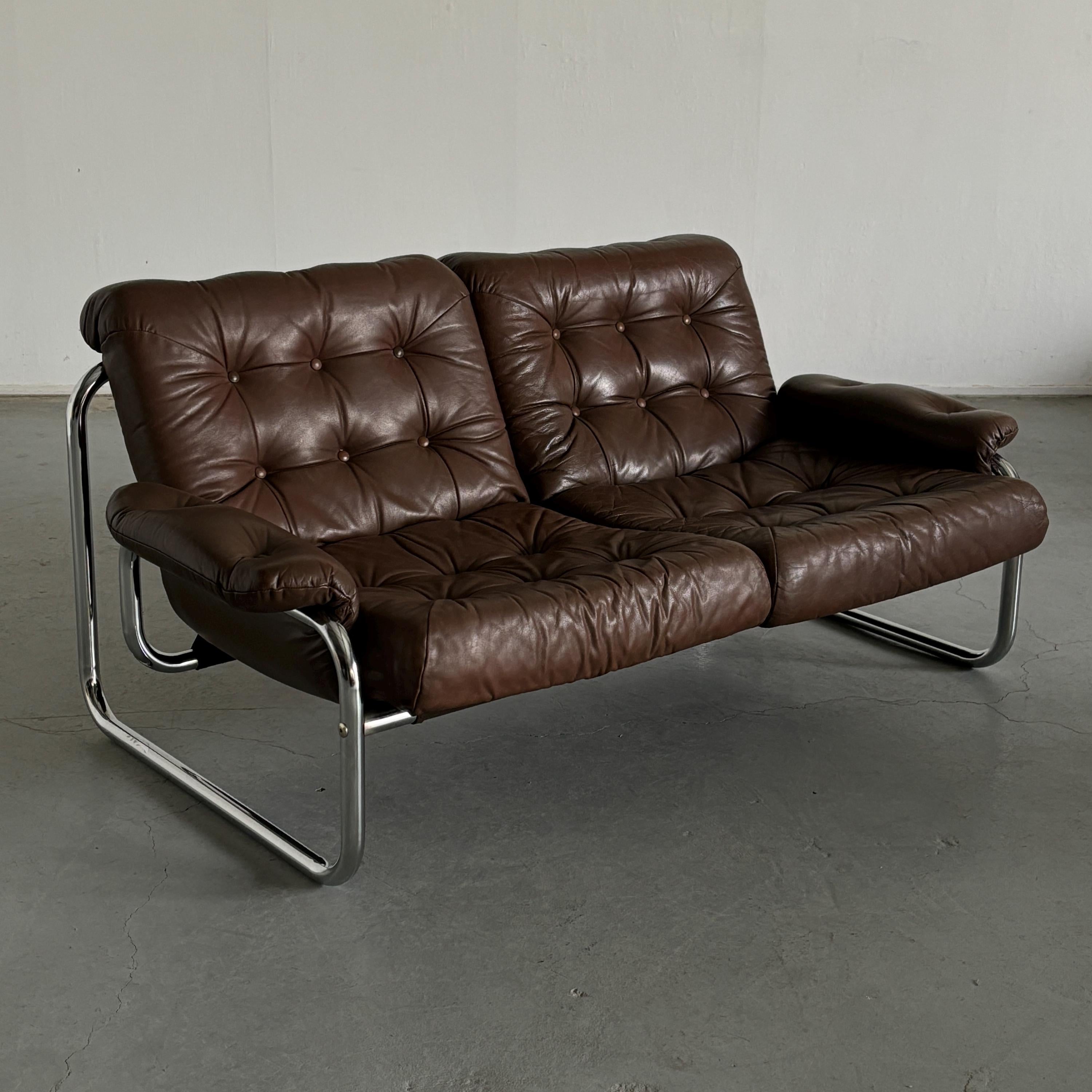 Vintage Ikea ‘Borkum’ Sofa by Johan Bertil Häggström – Cherry Cargo